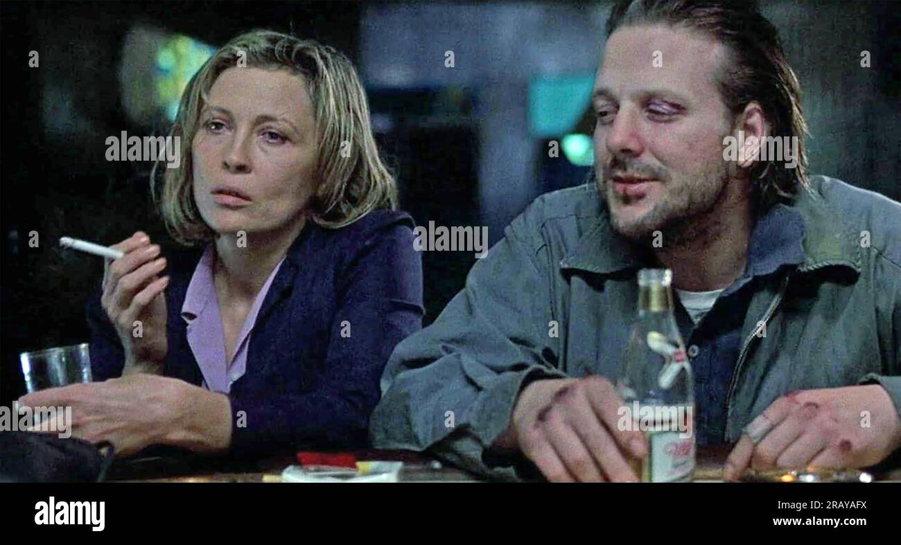 Mickey rourke faye dunaway barfly Banque de photographies et d’images à ...