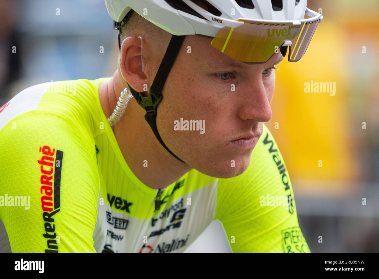 Bilbao, Espagne - 1 juillet 2023 : le cycliste MIKE TEUNISSEN, de l'équipe INTERMARCHÉ - CIRCUS ...