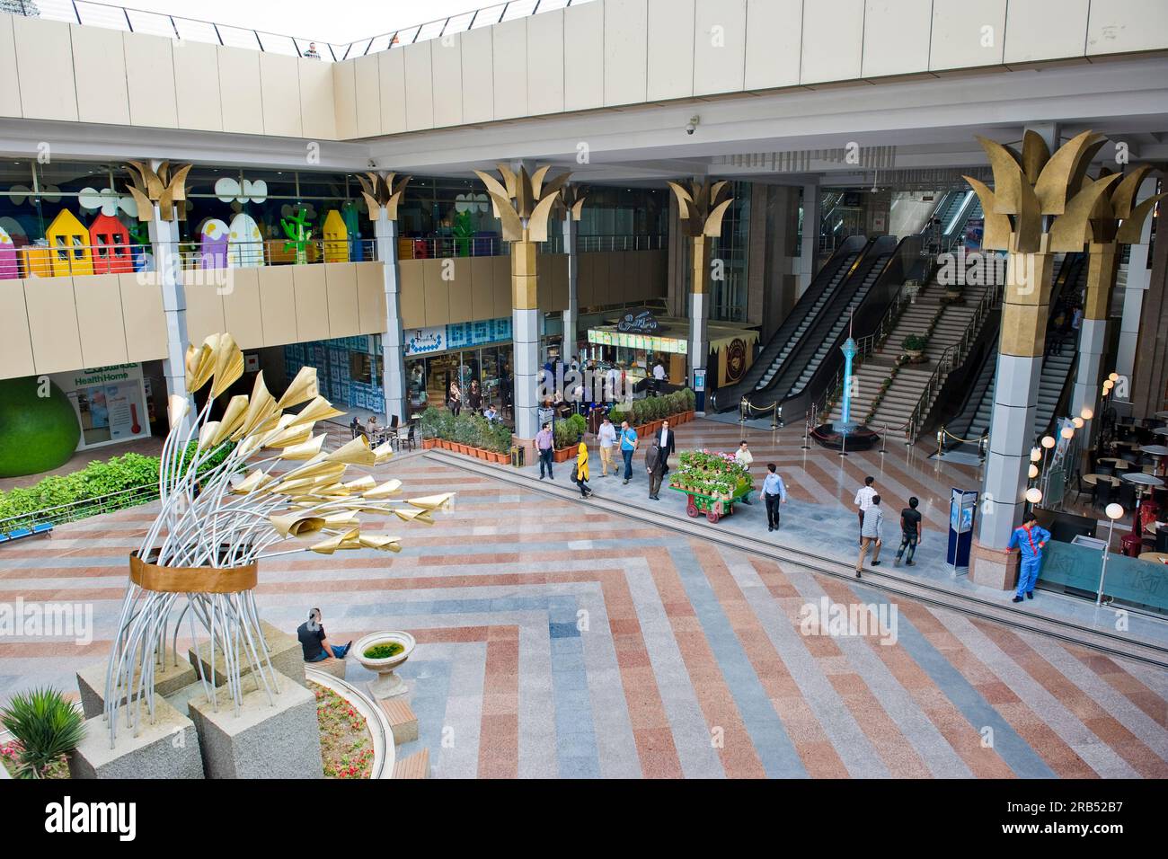 Milad tower centre Banque de photographies et d’images à haute ...
