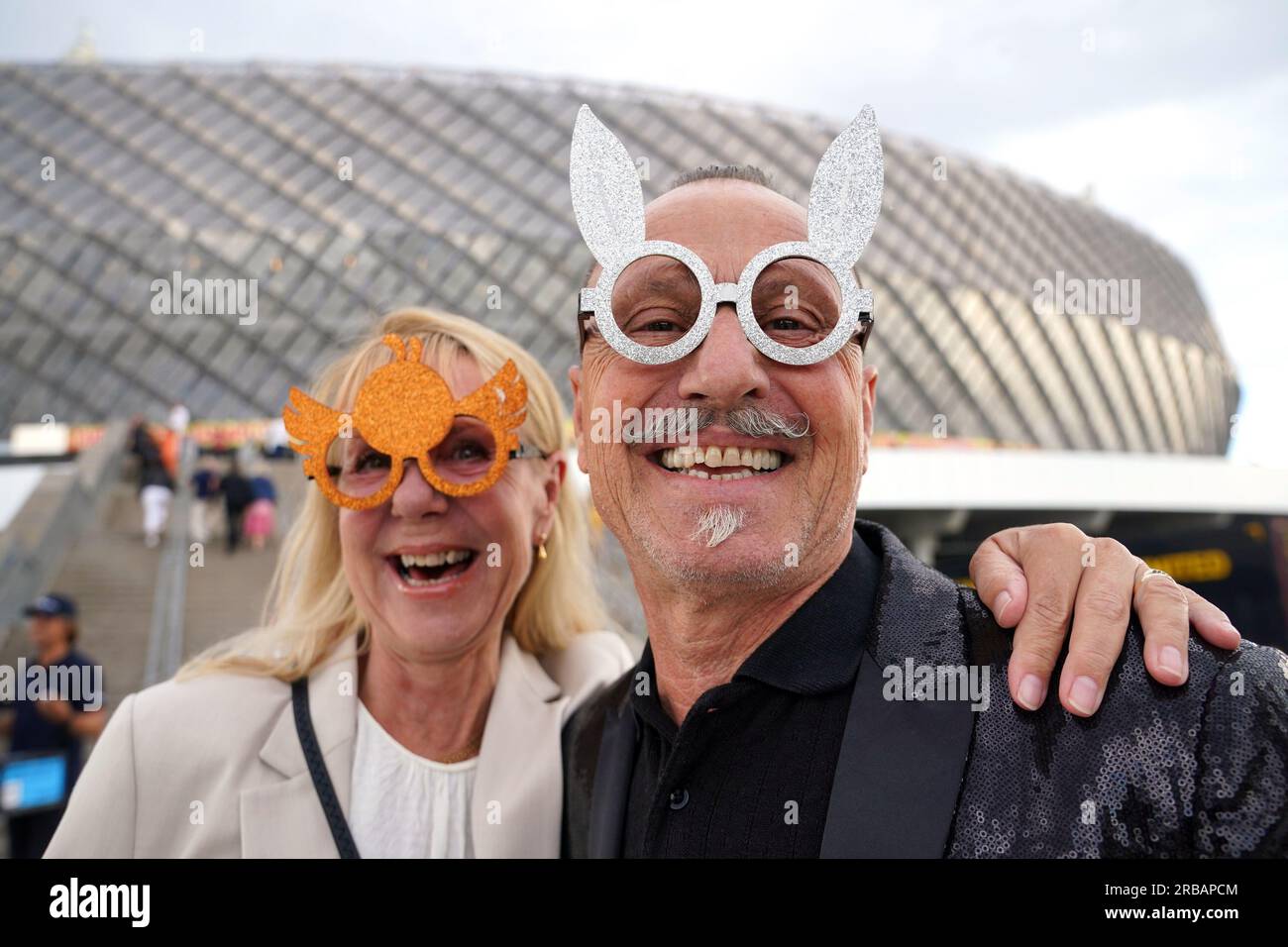 Evelyn Schultze, 59 ans, et Kjell Jonsson, 64 ans, toutes deux ...