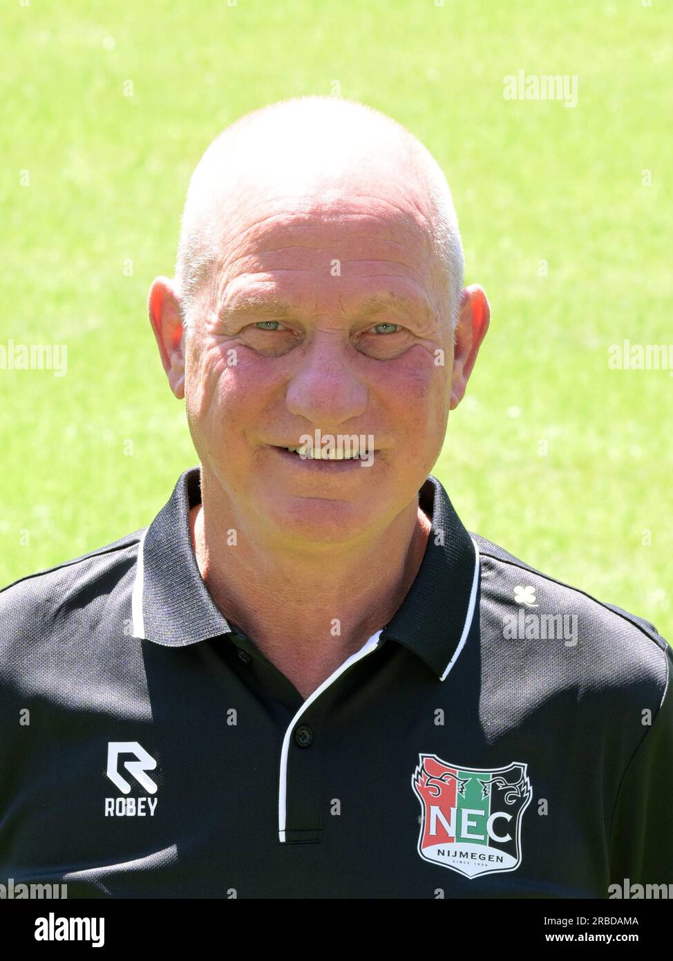 NIJMEGEN - assistant entraîneur Ron de Groot lors de la présentation de ...