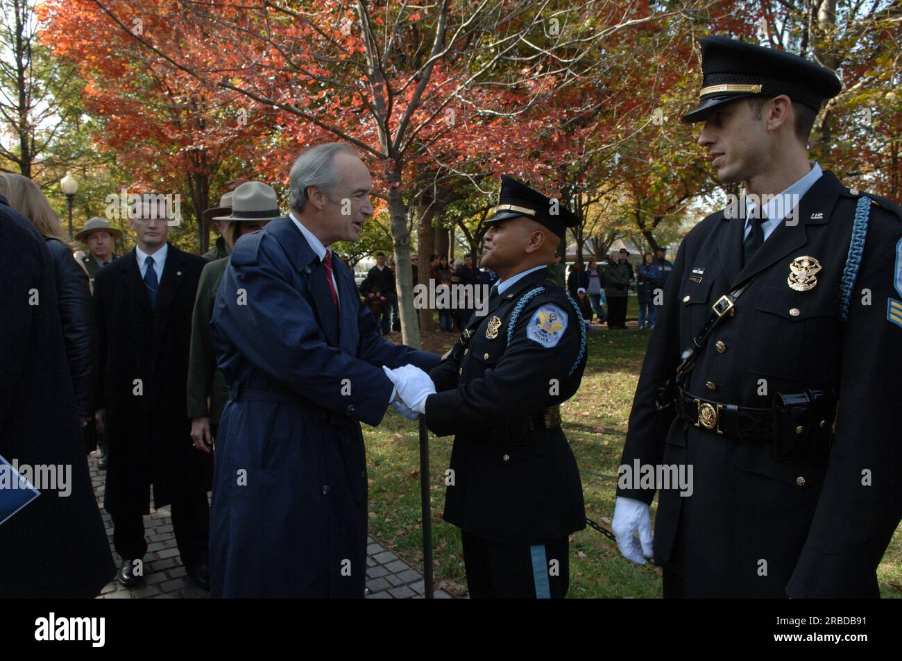 Cérémonie de la Journée des anciens combattants et ses conséquences au ...