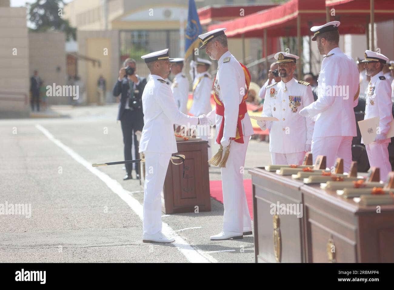 King Felipe VI presides over the presentation of the Royal Dispatches ...