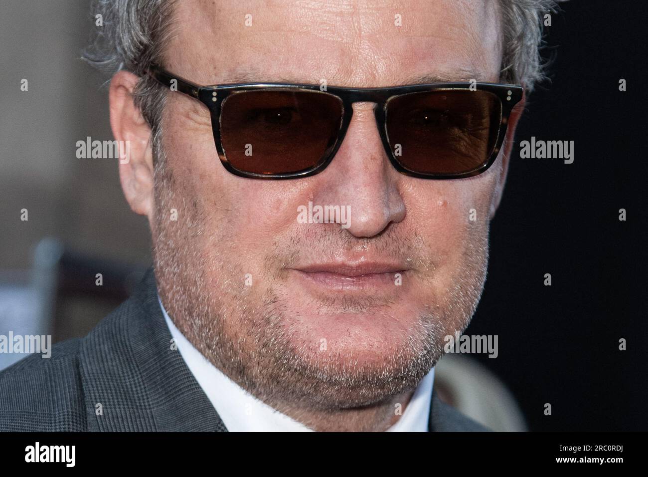 Jason Clarke assiste à la première Oppenheimer au cinéma Grand Rex à ...