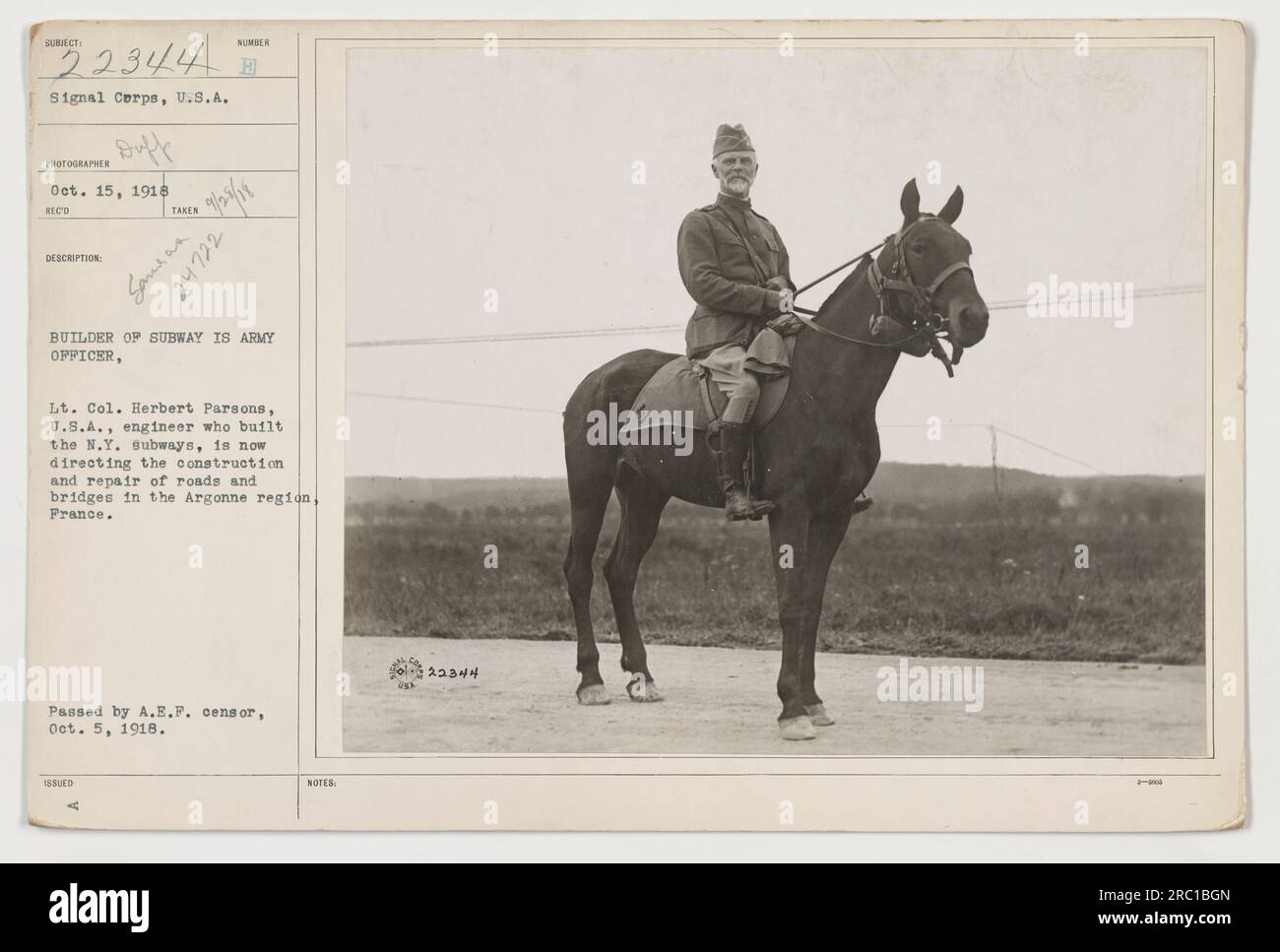 Le lieutenant-colonel Herbert Parsons, un officier et ingénieur de l ...