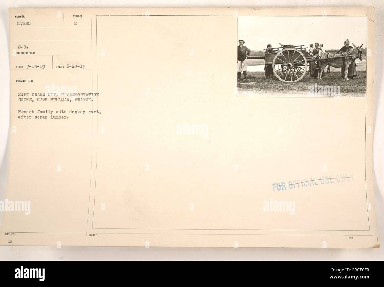 Family on donkey cart Banque de photographies et d’images à haute ...