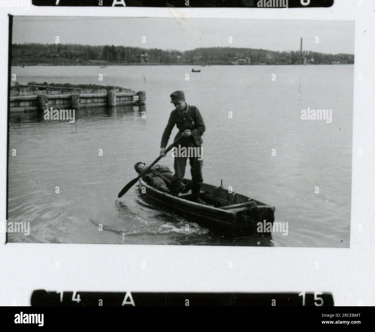 SS photographe eines Norwegian SS 1943 entraînement sur le terrain ...