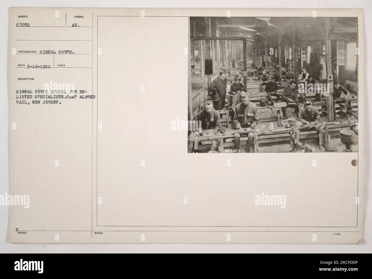 Soldats enrôlés à l'école de spécialistes signal corps au camp Alfred ...