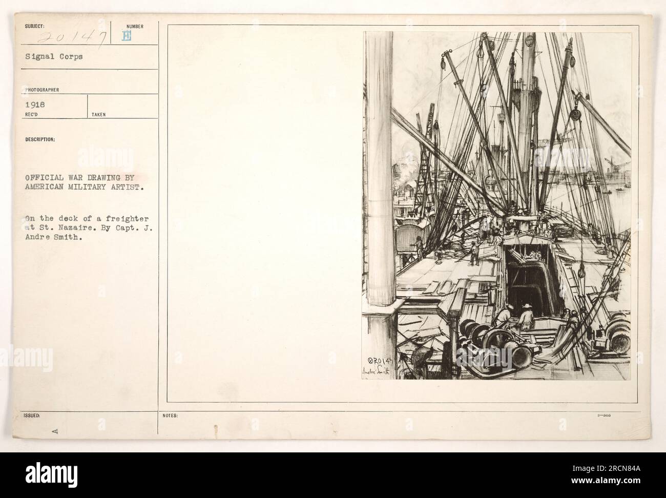 Le personnel militaire américain déchargeant des fournitures d'un cargo ...