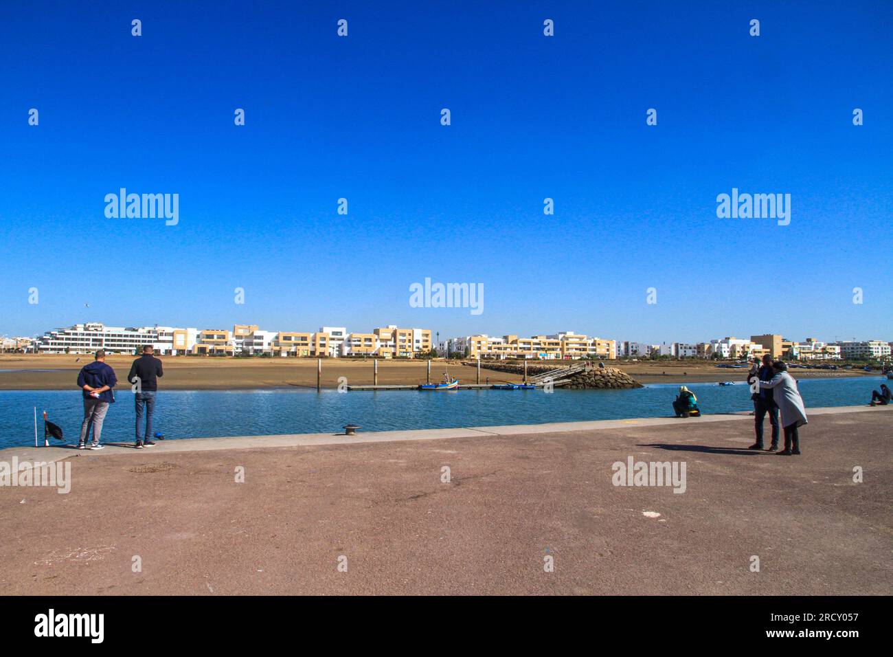 Vue partielle de la corniche de Rabat, capitale du Maroc, le 8 novembre ...