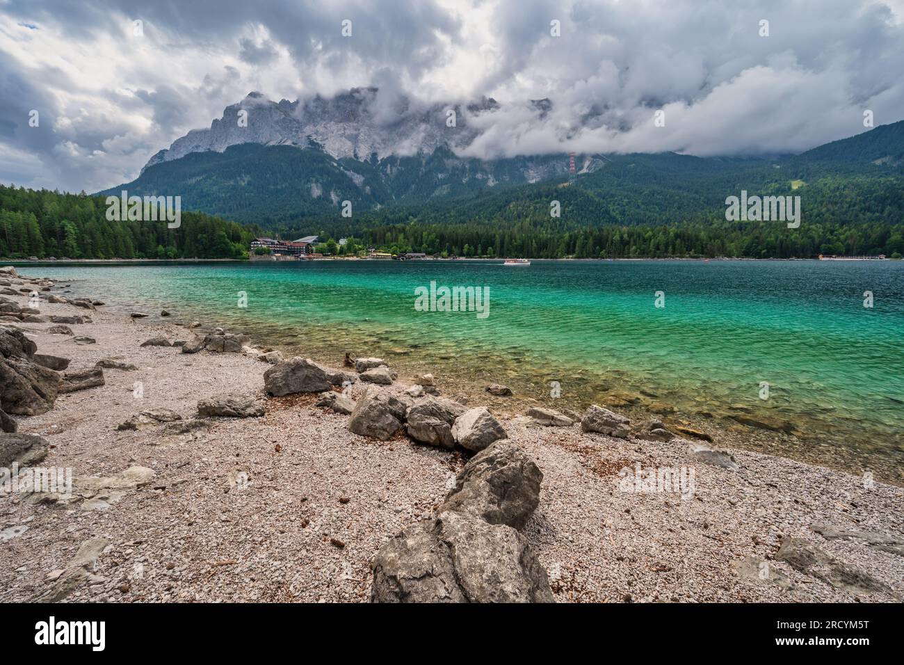 Lac eibsee avec zugspitze Banque de photographies et d’images à haute résolution - Alamy