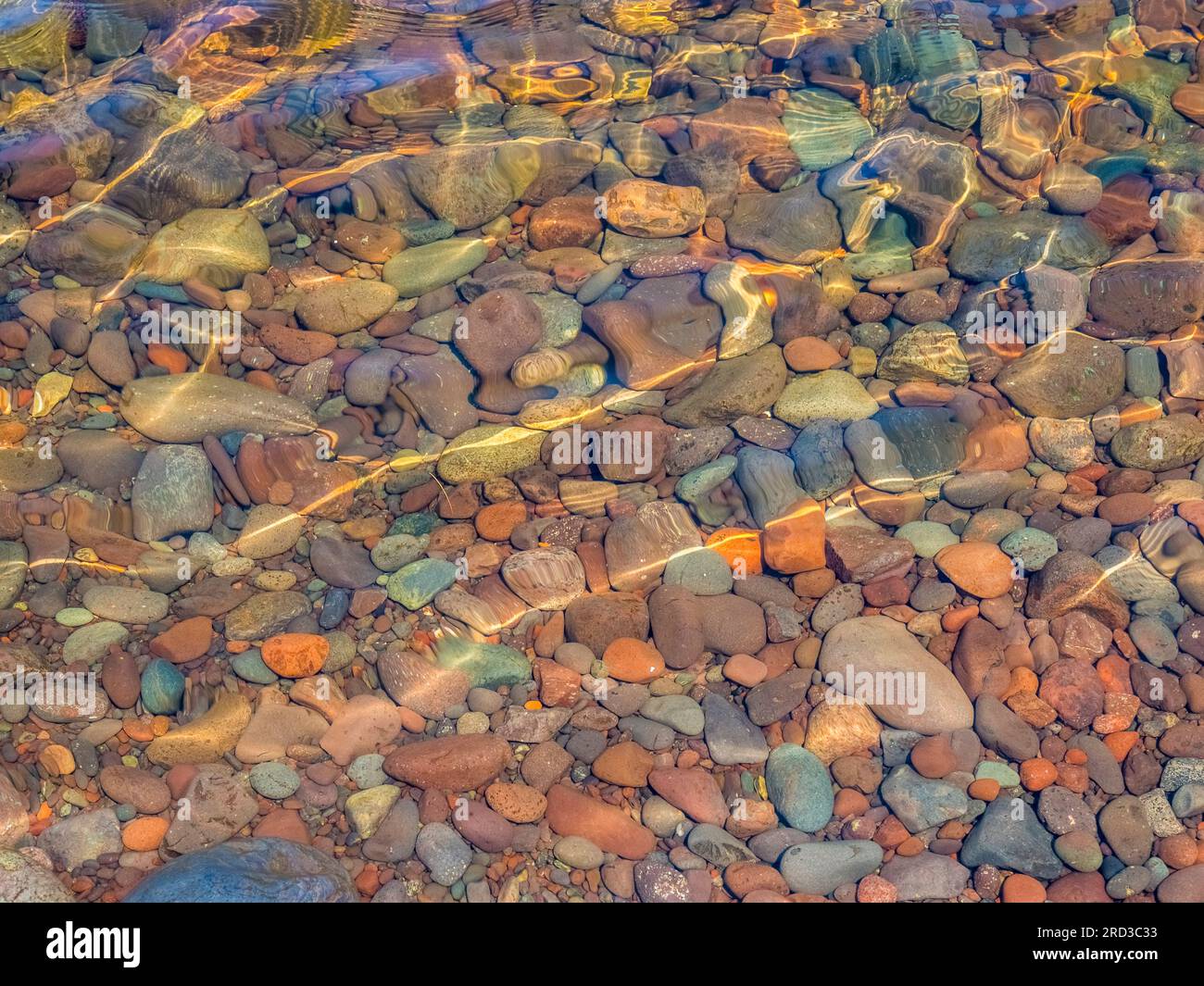 Rochers dans l'eau Banque de photographies et d’images à haute ...