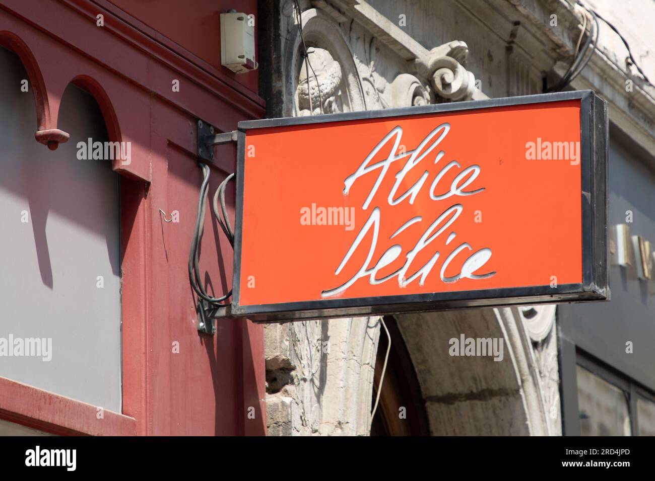 Lyon , France - 07 15 2023 : Alice Delice logo marque et signe texte ...
