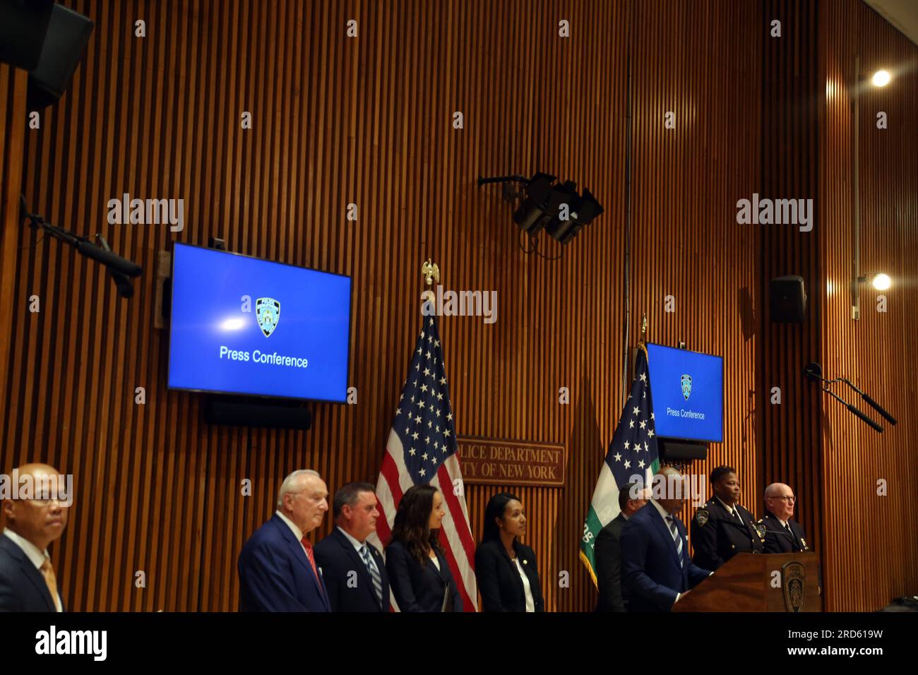 New York, NY, États-Unis. 18 juillet 2023. Le commissaire de police de New York, Edward Caban ...