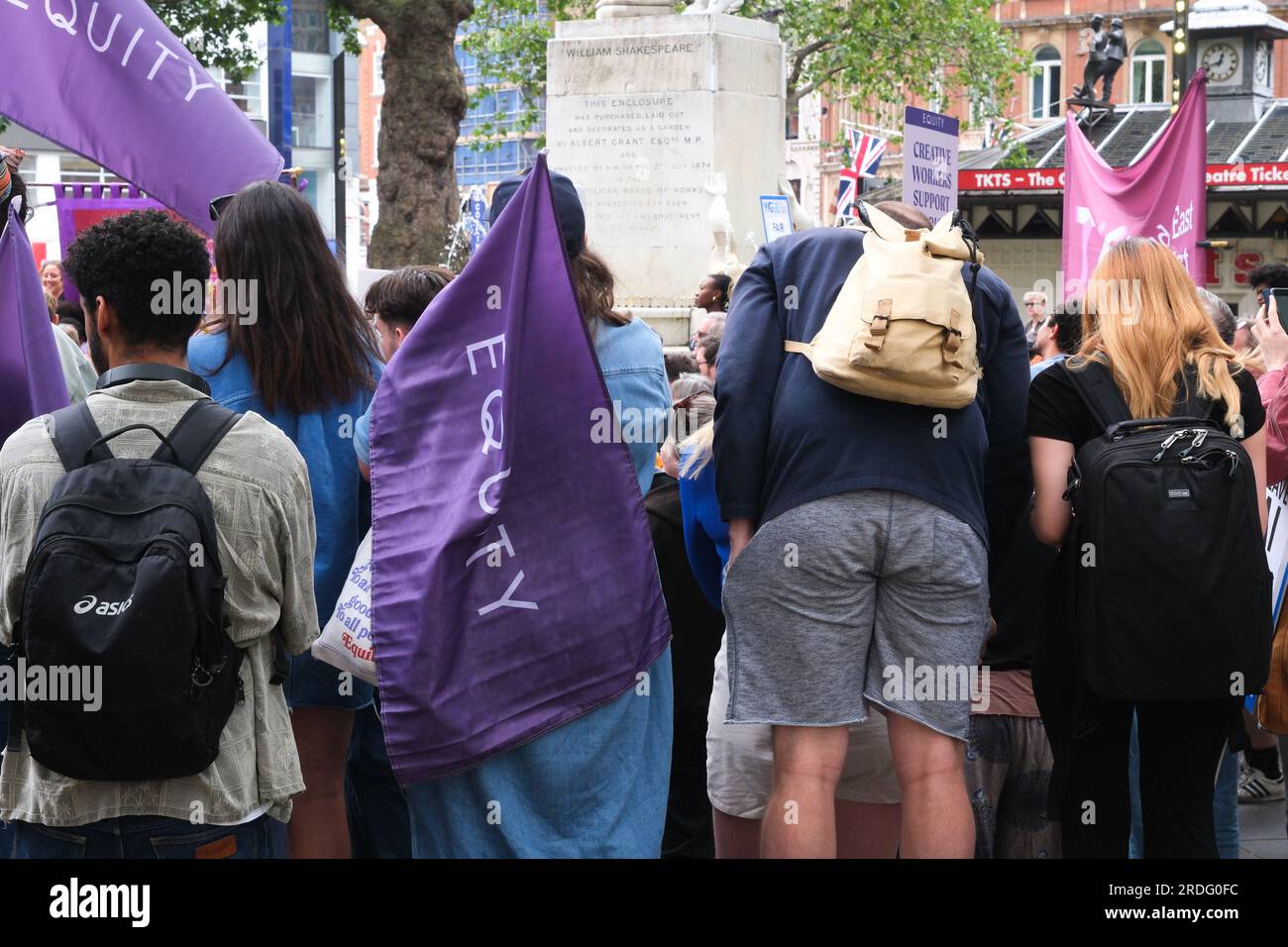 Hayley atwell et brian cox Banque de photographies et d’images à haute ...
