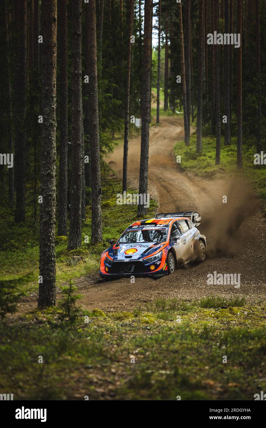 11 Thierry NEUVILLE (bel), Martijn WYDAEGHE (bel), HYUNDAI SHELL MOBIS ...