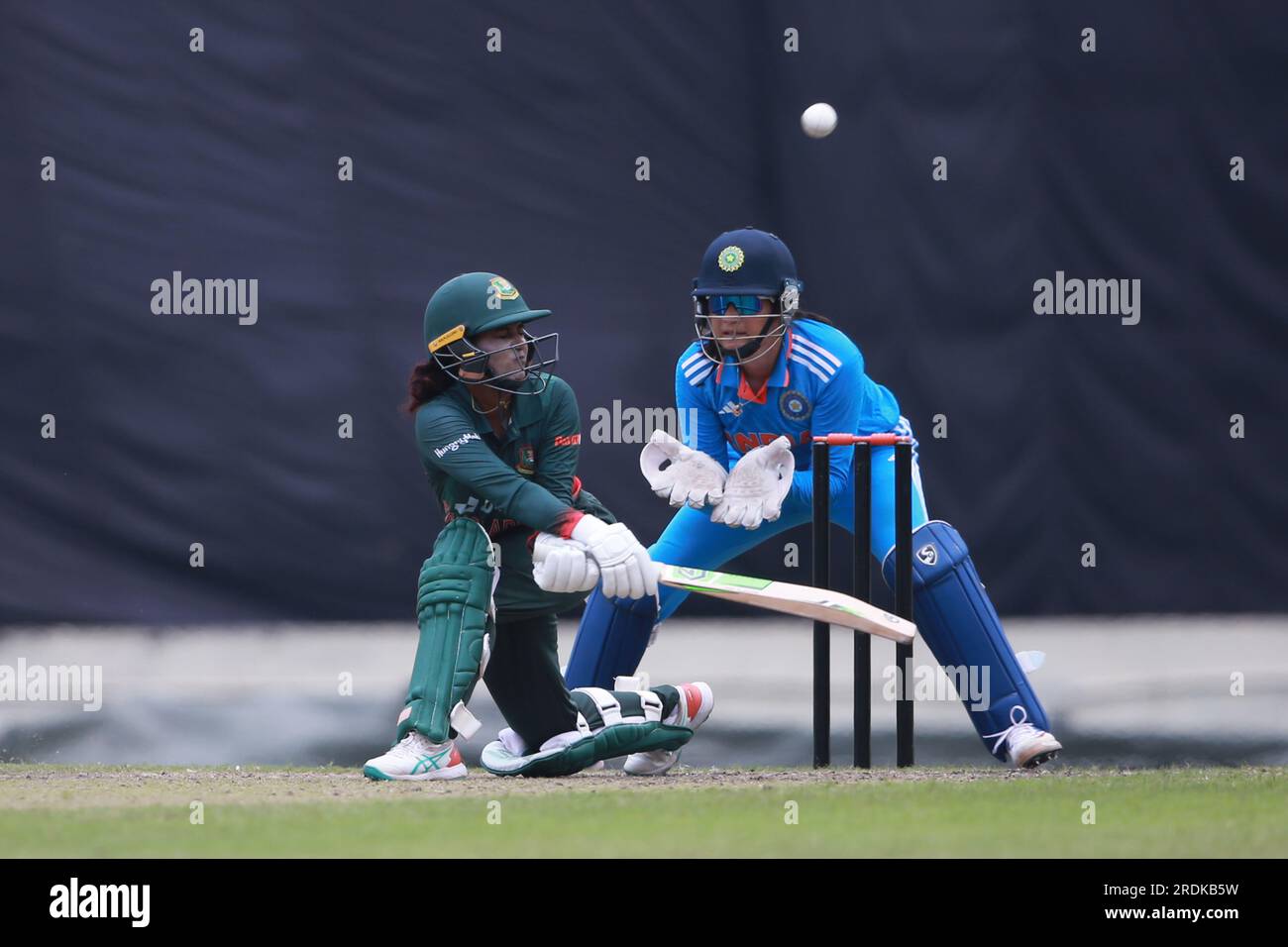 Niger Sultana Joty bat lors du Bangladesh Women-India Women troisième ...