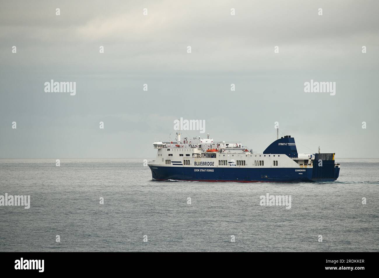 WELLINGTON, NOUVELLE-ZÉLANDE, le 19 MAI 2023 : le ferry Bluebridge ...