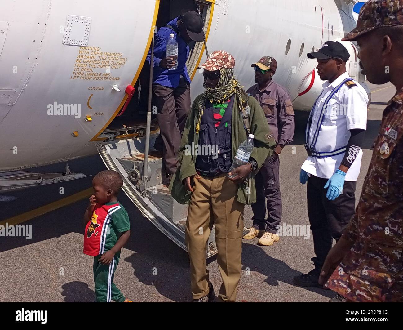 (230723) -- ENTEBBE, 23 juillet 2023 (Xinhua) -- d'anciens combattants ...