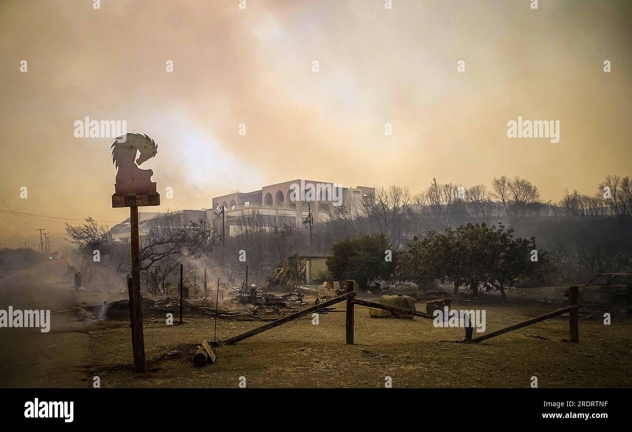 Île de Rhodes. 22 juillet 2023. Cette photo prise le 22 juillet 2023 ...