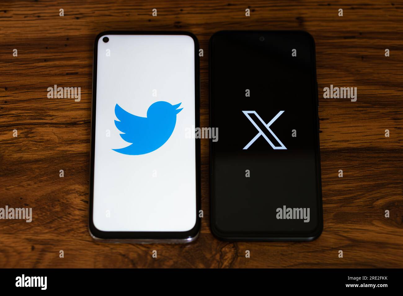 Nouveau logo Twitter X. Twitter a changé le logo de l'application avec ...