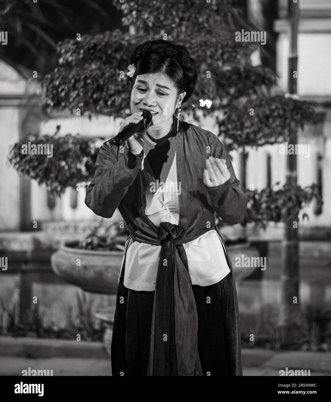 Thai chanting Banque de photographies et d’images à haute résolution ...