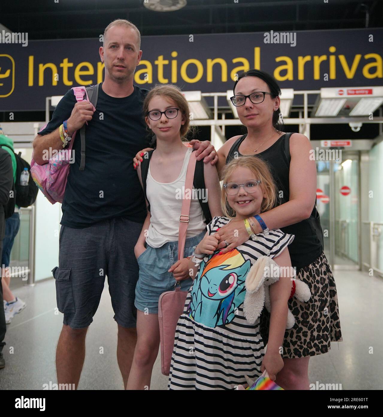 Matt et Christina Gillmore, avec leurs enfants Ivy Rose (2e à gauche ...