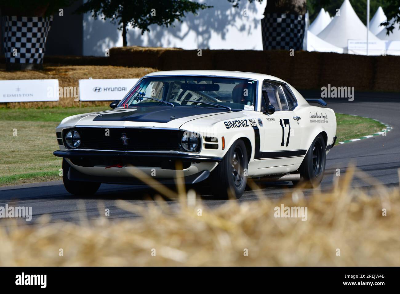 Fred Shepherd, Ford Mustang Boss 302, Goodwood 75, Retour à la course ...