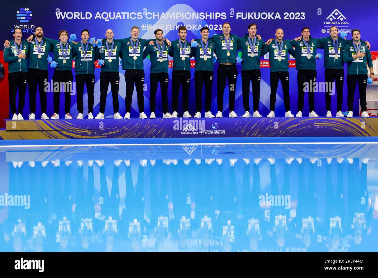 FUKUOKA, JAPON - JUILLET 29 : Champion du Qorld de Hongrie avec Marton ...