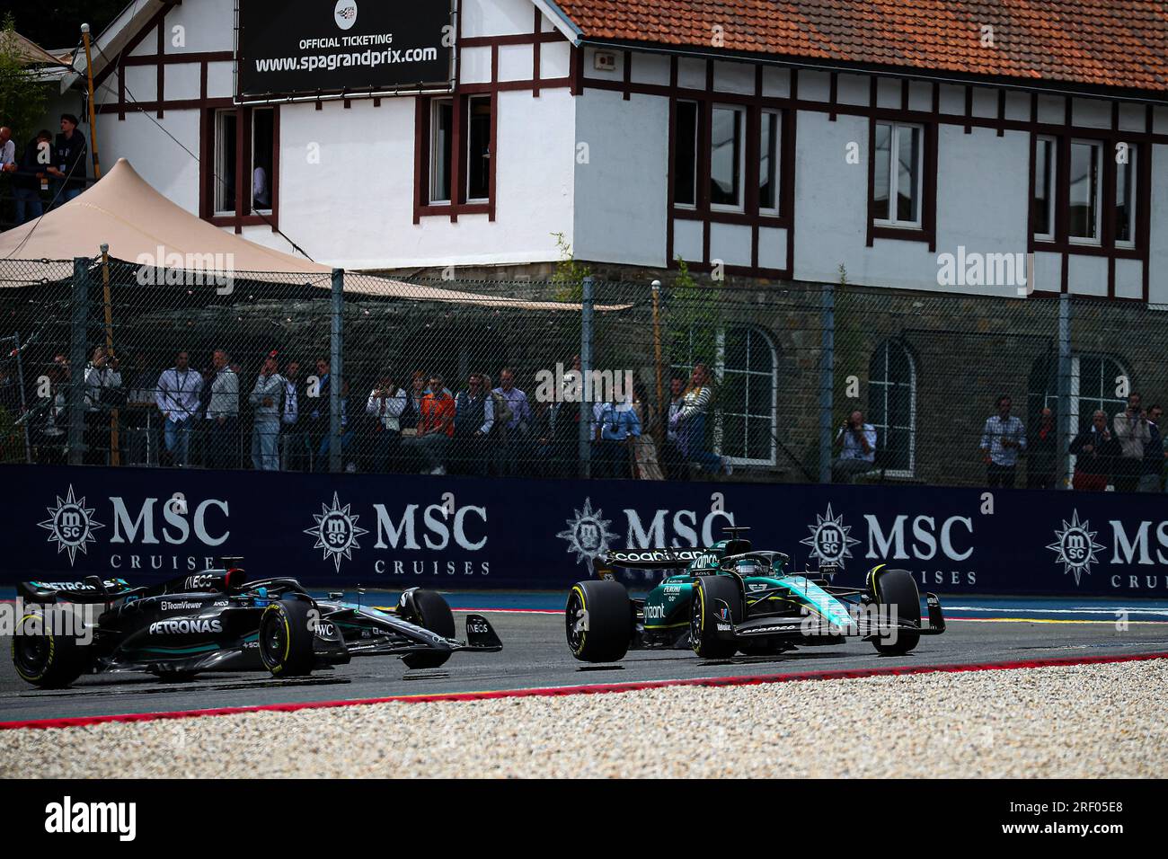 Cnd aramco aston martin mercedes Banque de photographies et d’images à ...