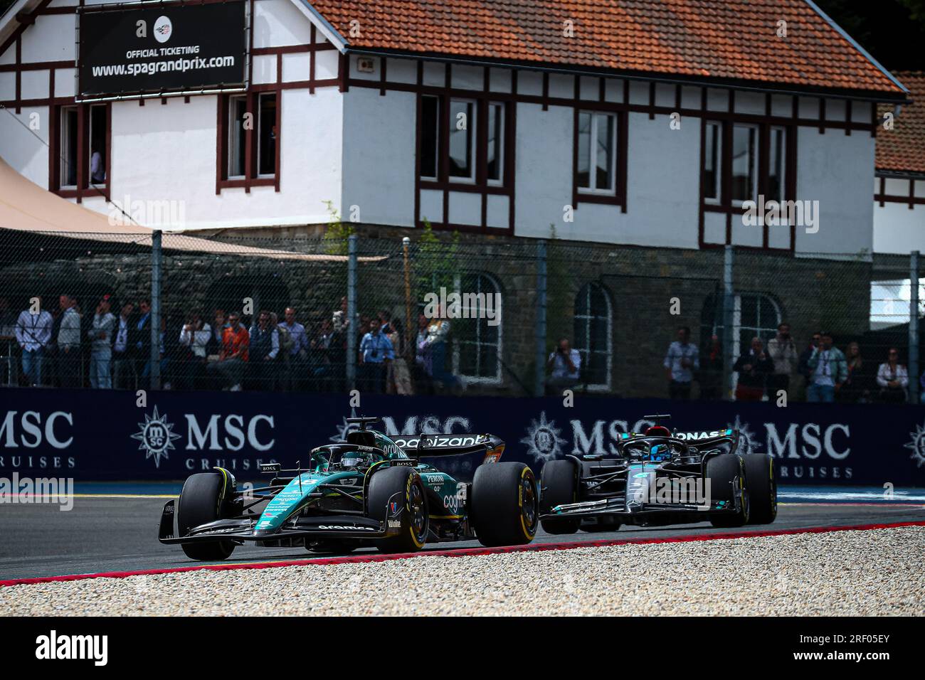 Cnd aramco aston martin mercedes Banque de photographies et d’images à ...