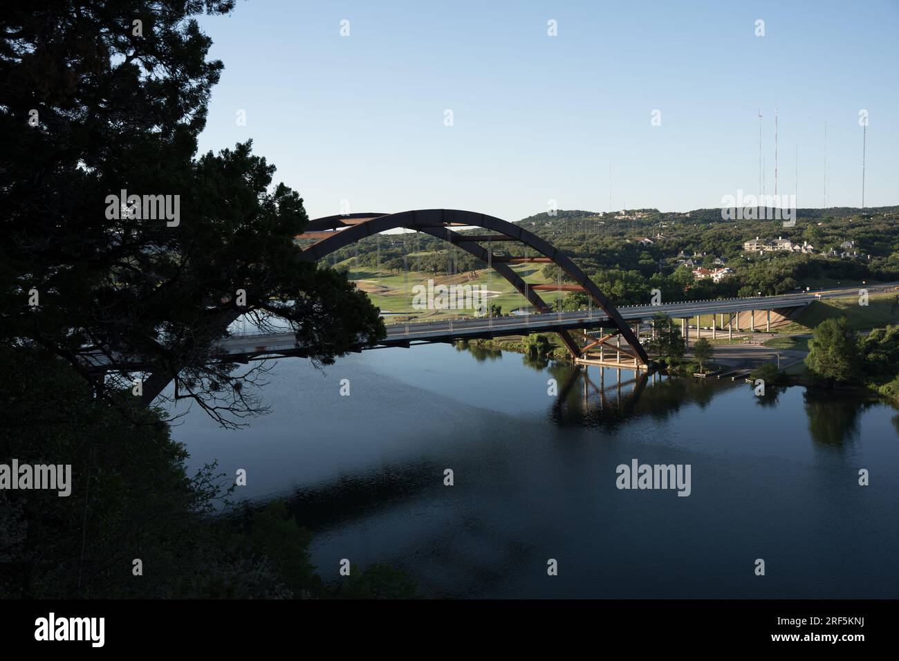 360 bridge Banque de photographies et d’images à haute résolution - Alamy