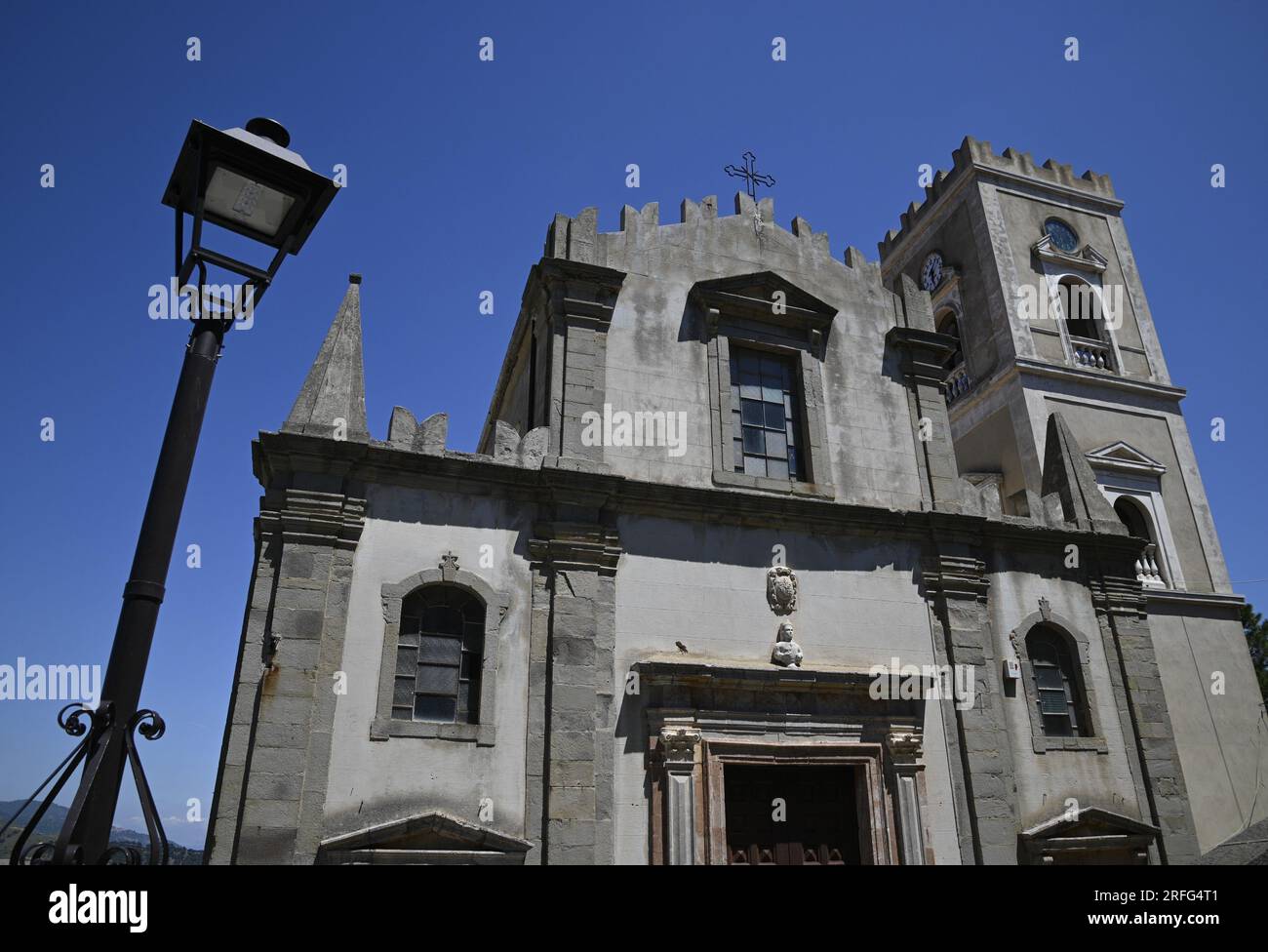 Paysage avec vue extérieure panoramique de la Chiesa di San Nicolò de ...