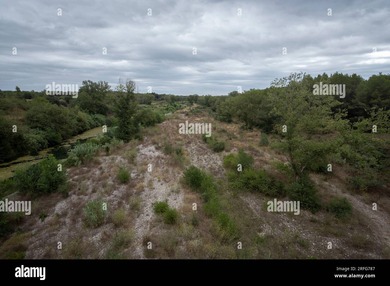 3 août 2023, Alt EmpordÃ, Gérone, Espagne : la rivière FluviÃ est vue ...