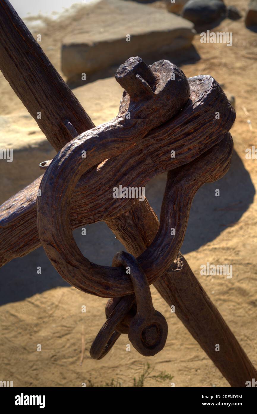 Ancienne ancre de bateau Banque de photographies et d’images à haute ...