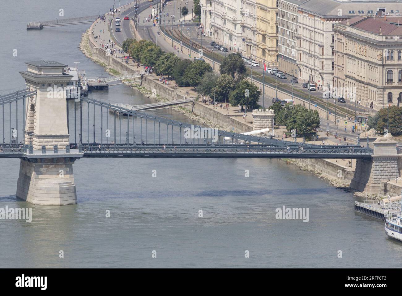 Budapest. 4 août 2023. Le pont des chaînes Szechenyi est vu à Budapest ...