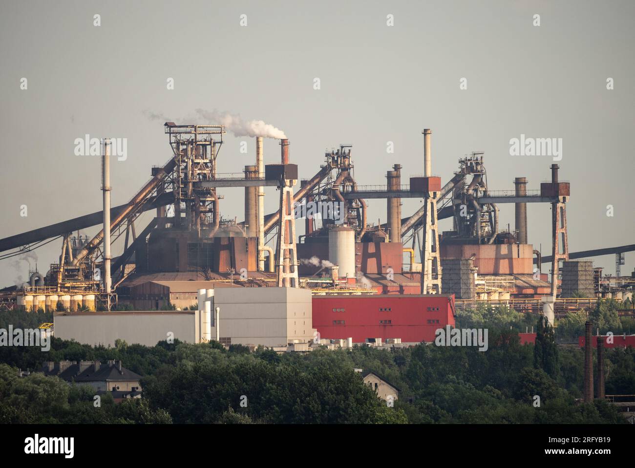 Aciérie industrielle, sidérurgie. Usine métallurgique. Aciéries ...