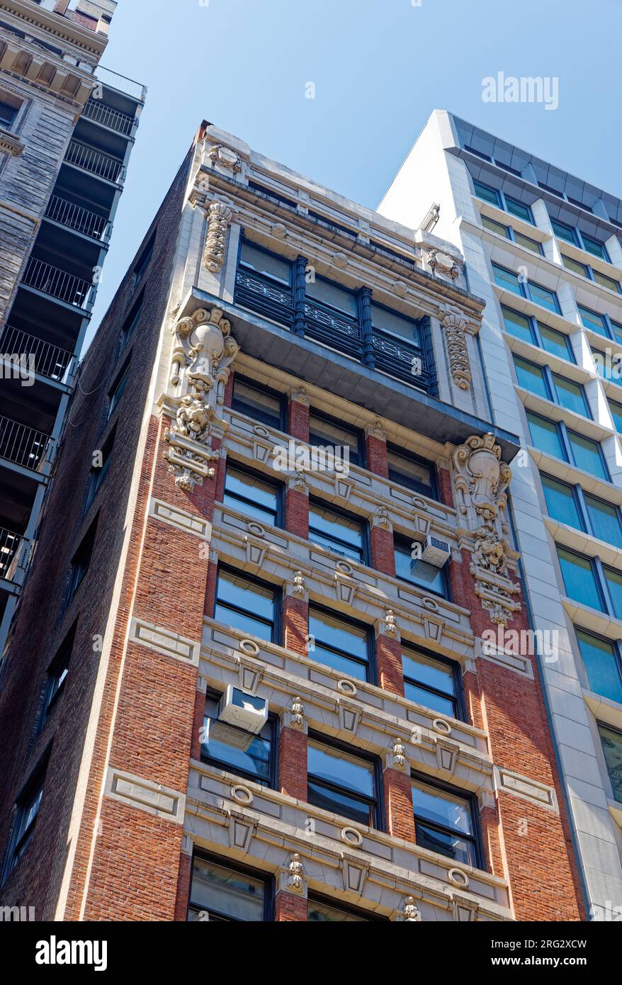 Quartier historique de Ladies’ Mile : Dezer Building, 4 W 20th St., est ...