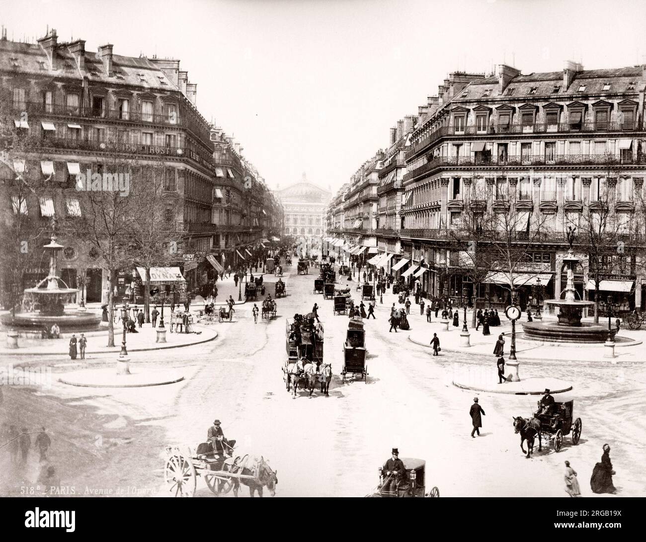 Old photograph of avenue de l'opera Banque de photographies et d’images ...