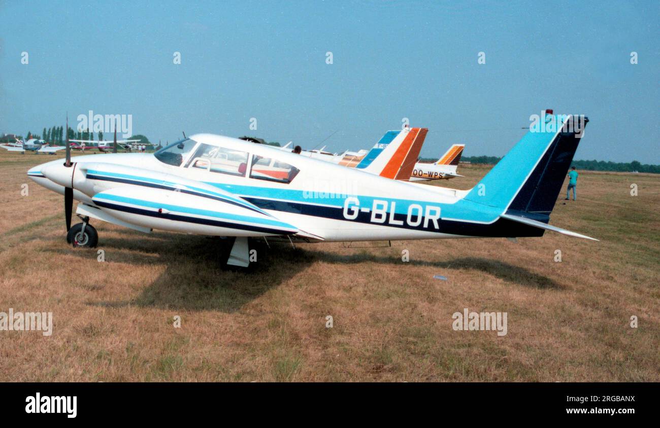 Piper pa 30 twin comanche Banque de photographies et d’images à haute ...