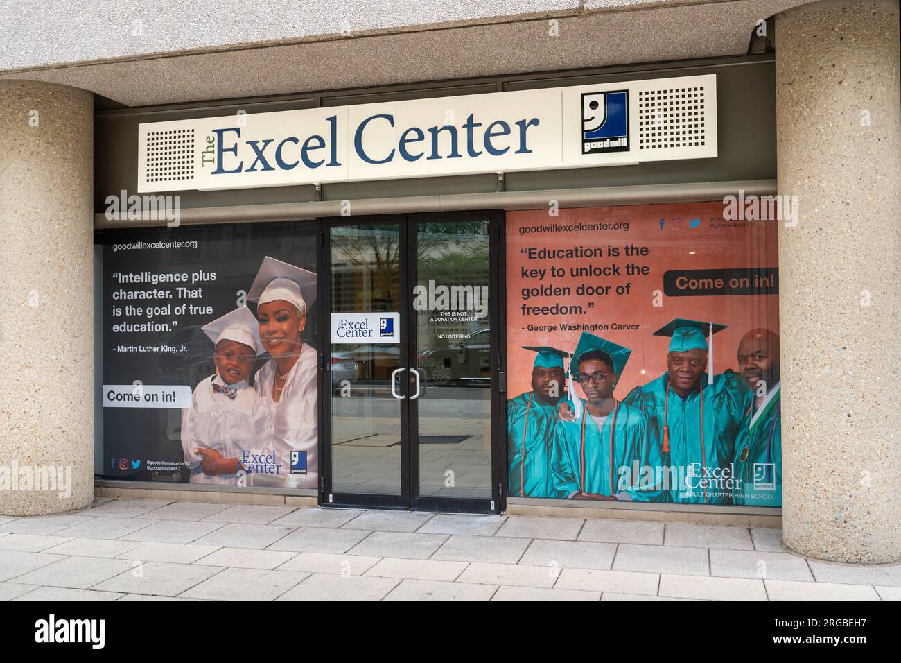 Goodwill school Banque de photographies et d’images à haute résolution ...