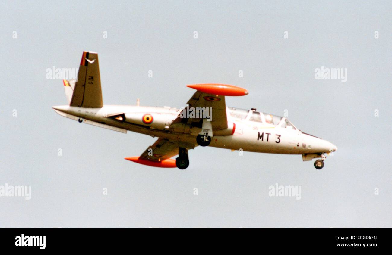 Fouga cm 170r magister Banque de photographies et d’images à haute ...