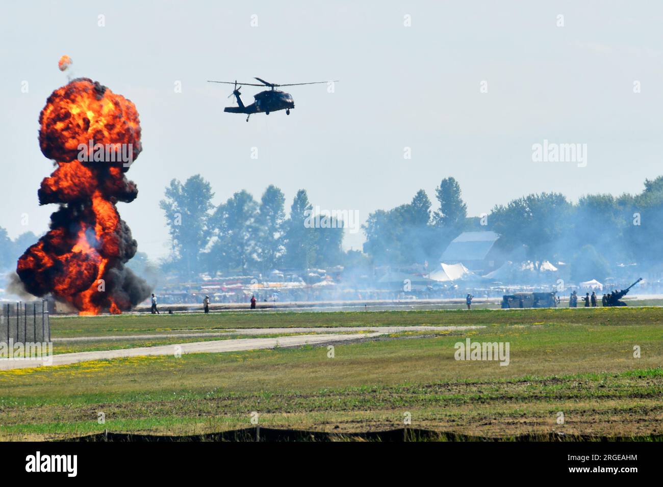 Un hélicoptère UH-60 Black Hawk du 1st Battalion, 147th Aviation ...