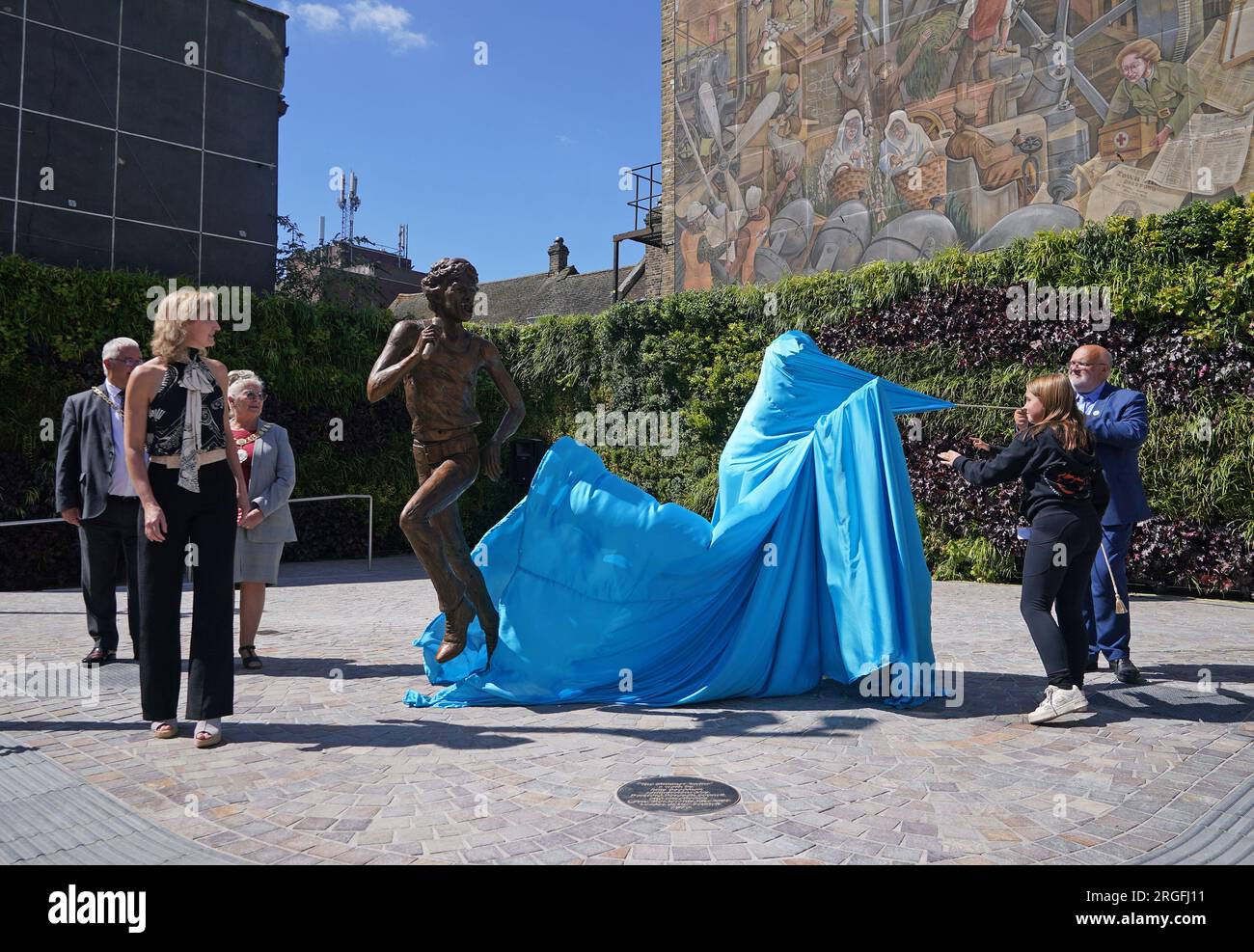 'The Glimmer Twins', une statue de Rolling Stones Sir Mick Jagger et ...