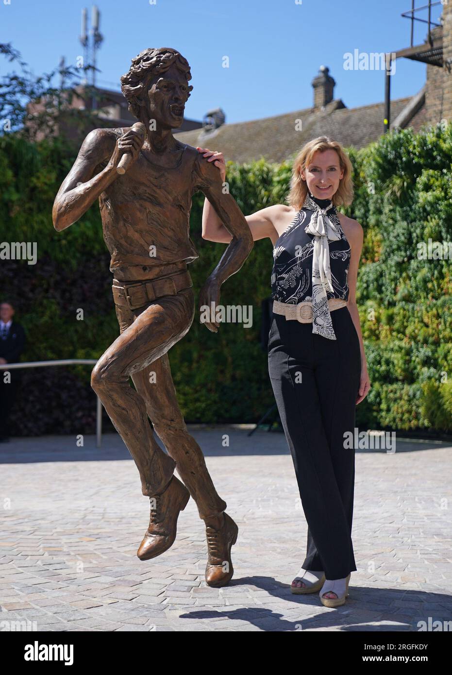 'The Glimmer Twins', une statue des Rolling Stones Sir Mick Jagger et ...