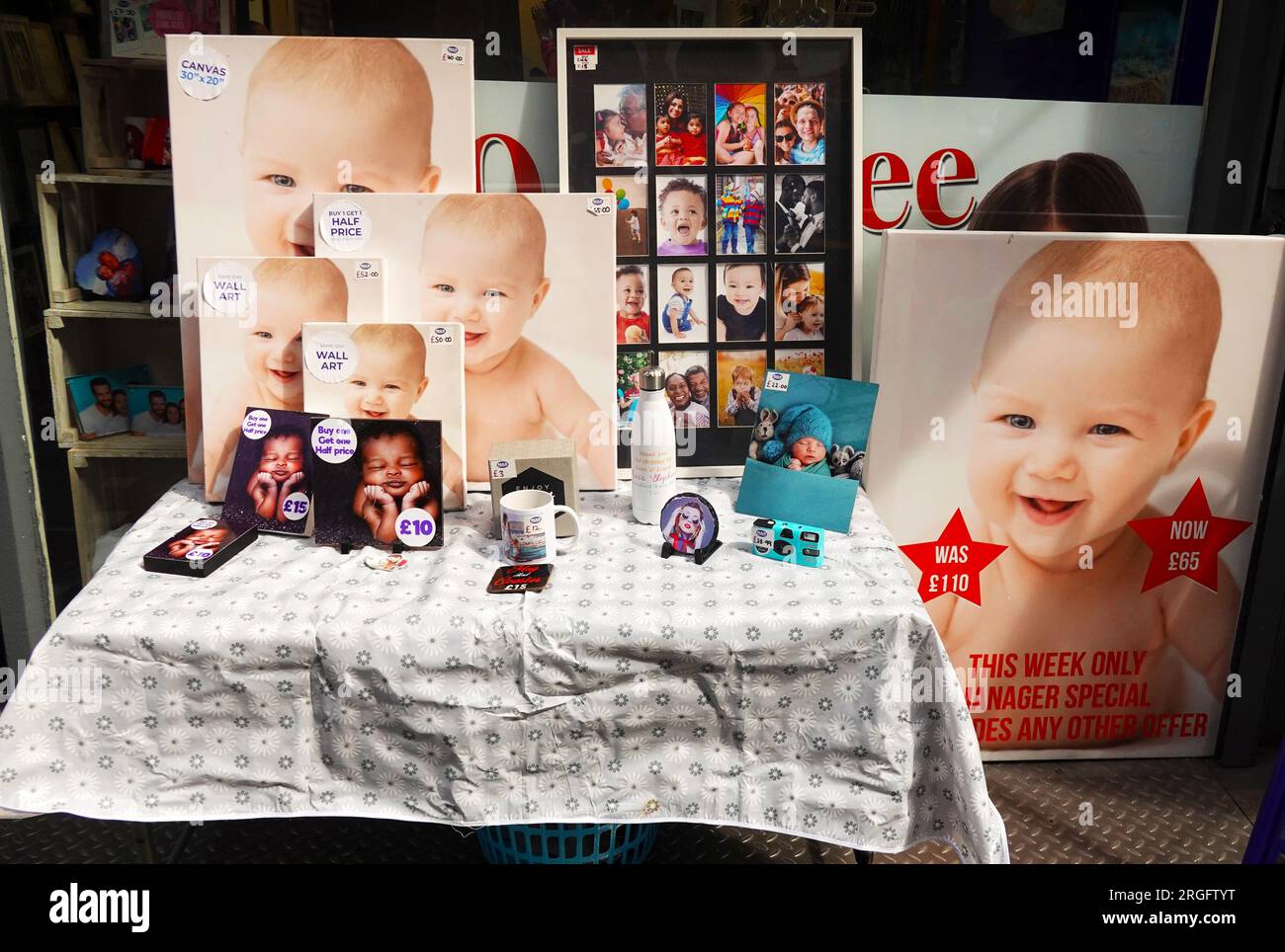 Photo studio Banque de photographies et d’images à haute résolution - Alamy