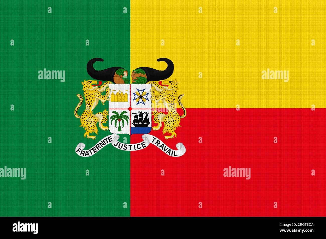 Drapeau et armoiries de la République du Bénin sur fond texturé ...