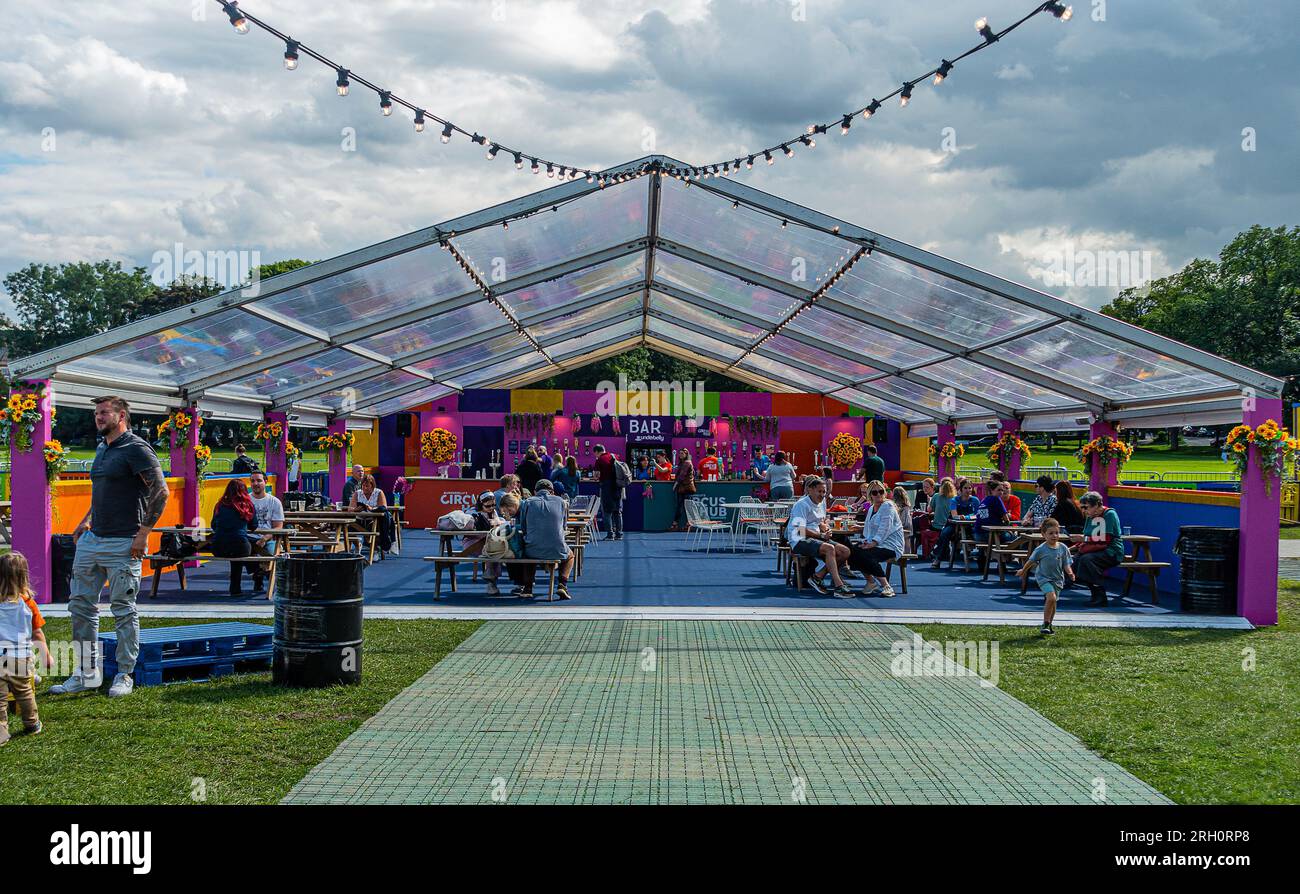 Bar pop up géré par Underbelly dans le cadre de leur Circus Hub sur les ...