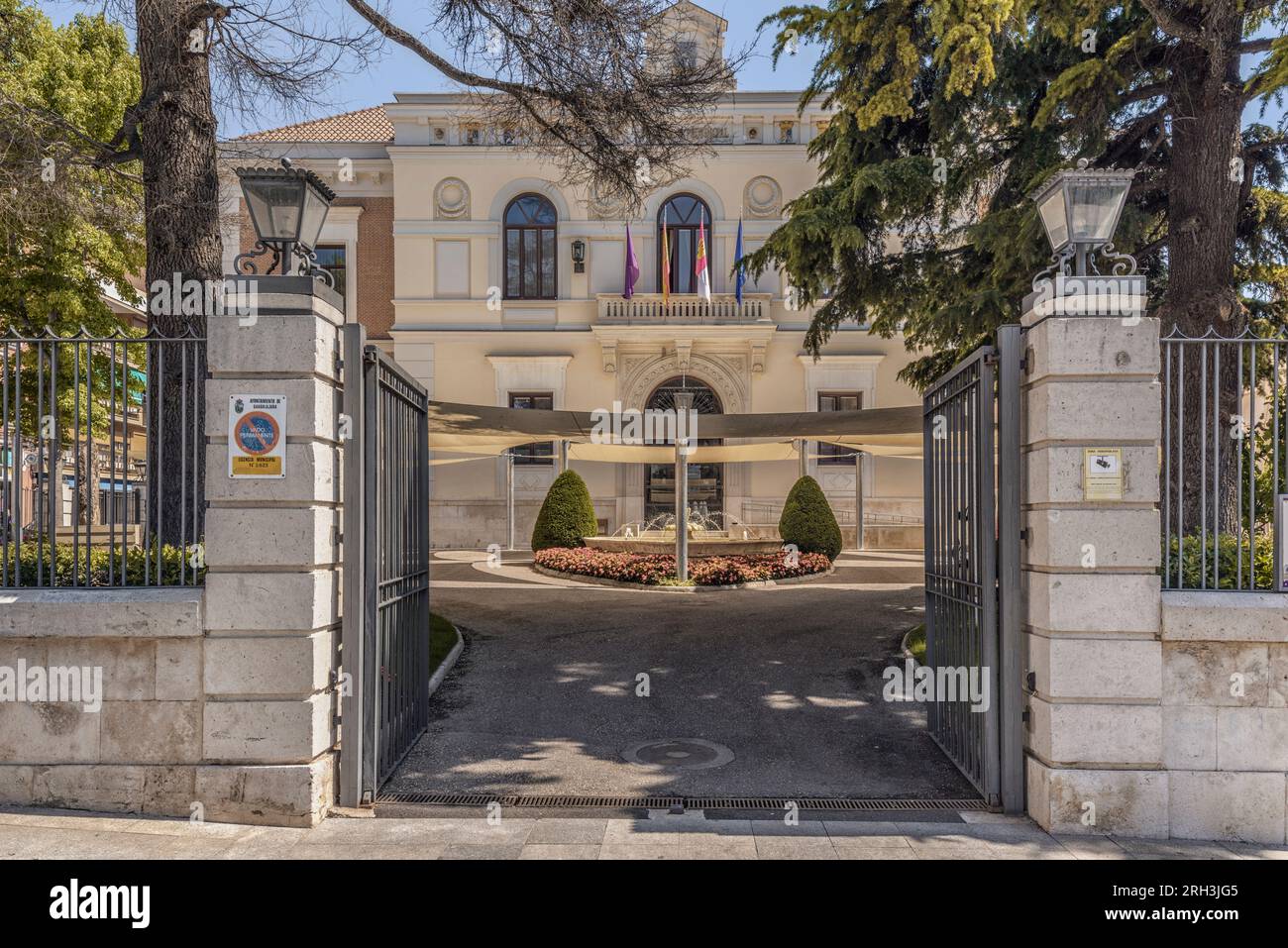 Siete oficiales Banque de photographies et d’images à haute résolution ...