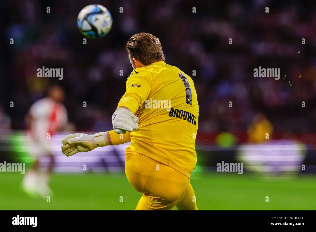AMSTERDAM, PAYS-BAS - AOÛT 12 : Michael Brouwer (Heracles Almelo) lors ...